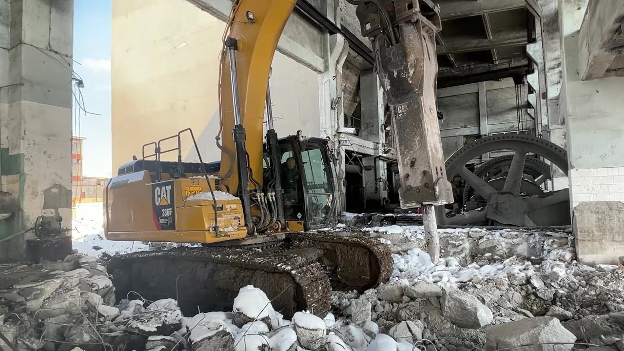 Caterpillar 336F & Liebherr 934 Demolishing An Industrial Building ...