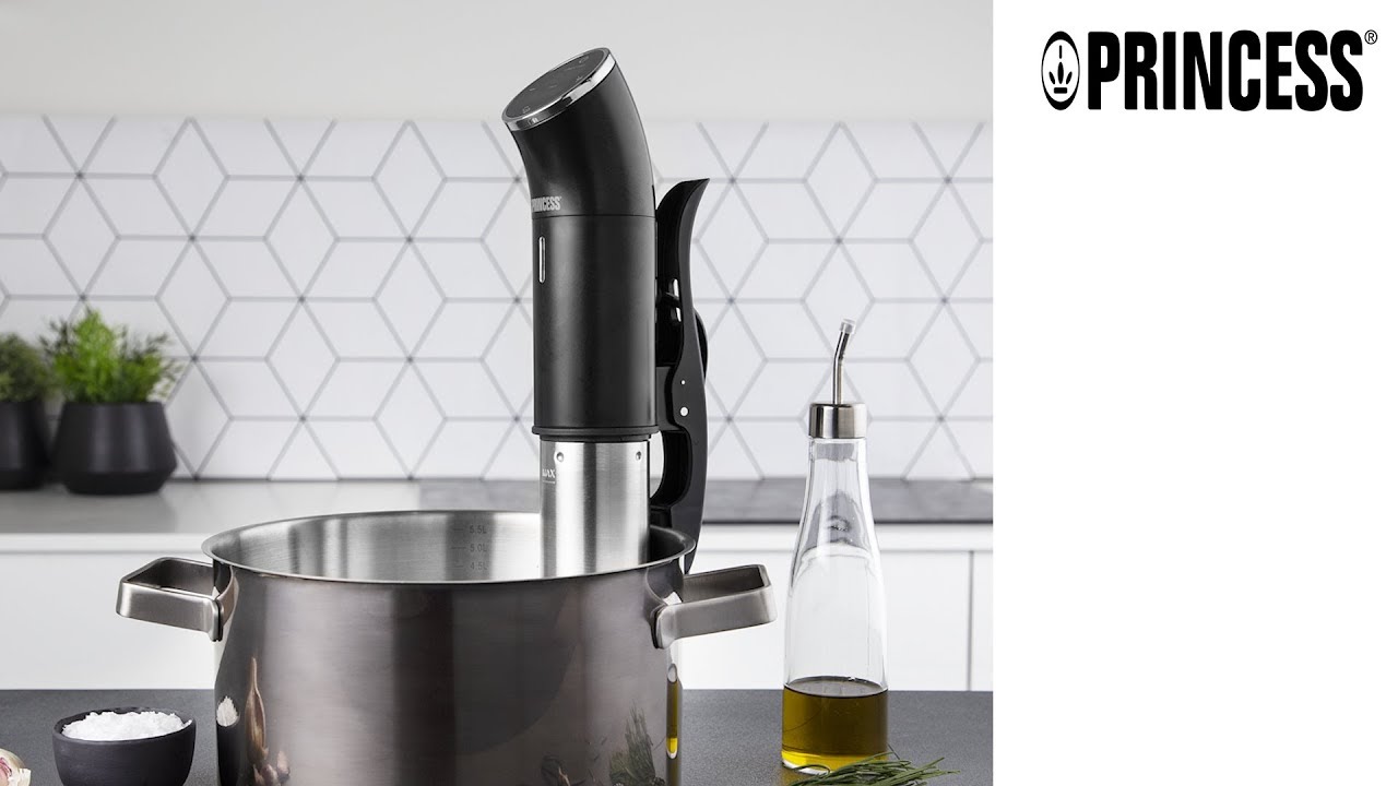 Princess 267003 Sous Vide Stick –Precision Cooker – Waterproof - YouTube