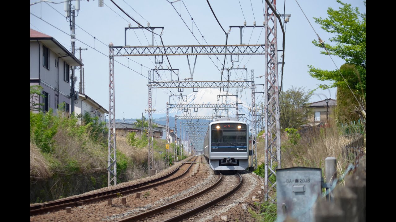 3000形3087F（快速急行 新宿行）通過【秦野4号踏切 付近】 - YouTube