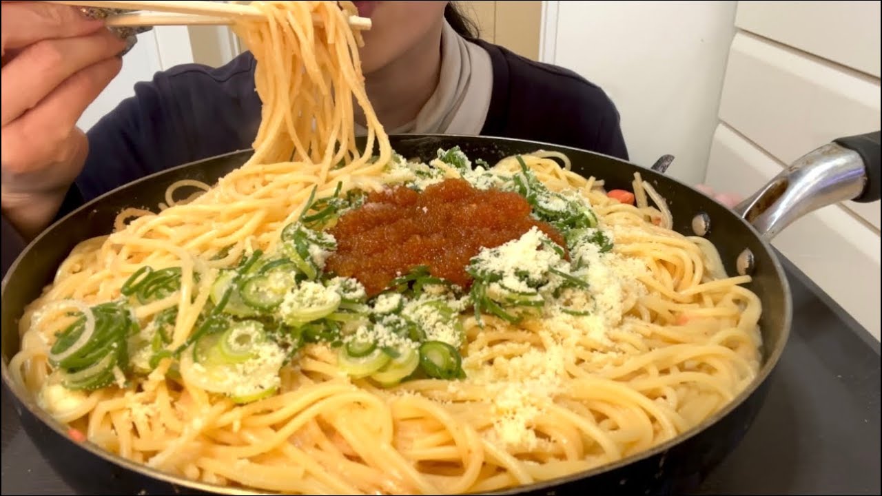 【ASMR，咀嚼音】Japanese Style Flying Fish Roe and Spicy pollack roe ...