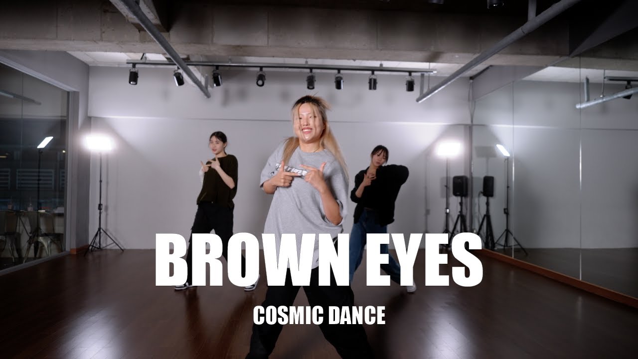 [동탄댄스학원] 코스믹댄스 - GIRLISHㅣBrown Eyes - Meron Addis - YouTube