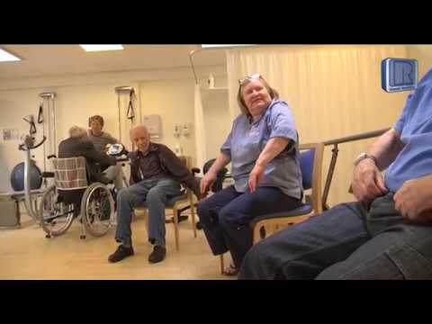 Med på job - SOSU-assistent i Roskilde - YouTube