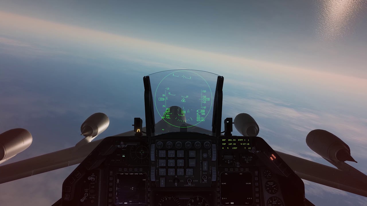 DCS: F-16 inverted refueling - YouTube
