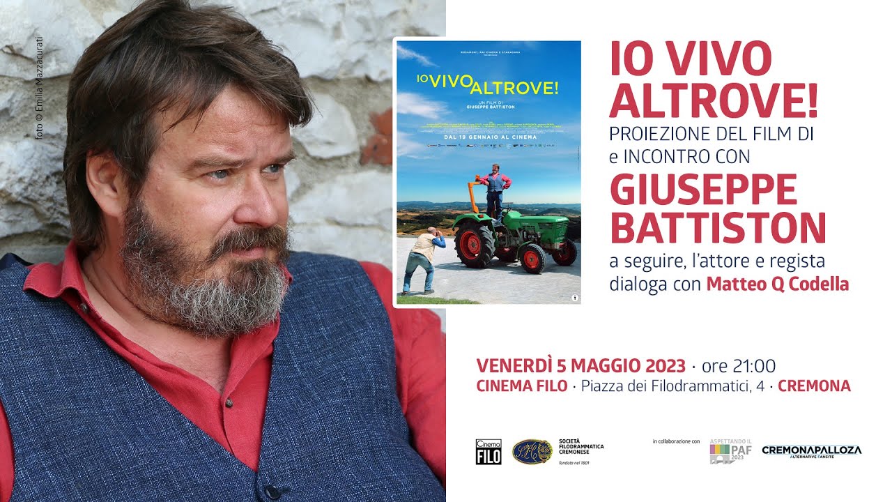 Giuseppe Battiston aI Cinema Filo con "Io vivo altrove!" - YouTube