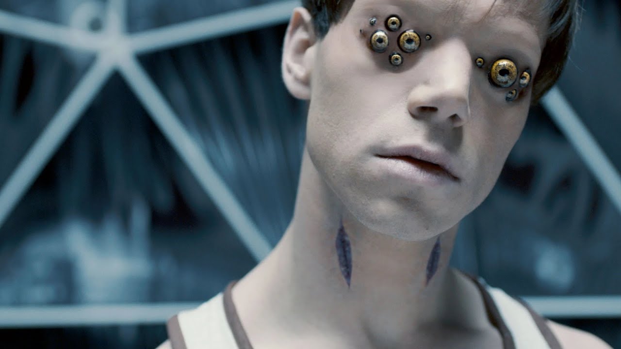 Un om de știință combină ADN-ul extraterestru cu ADN uman pentru a-i ...