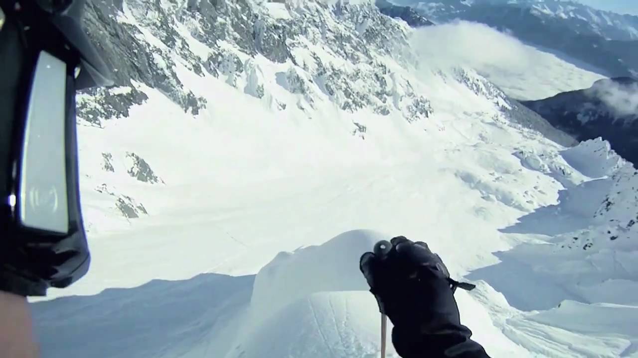 Worst crash ever on ski - YouTube