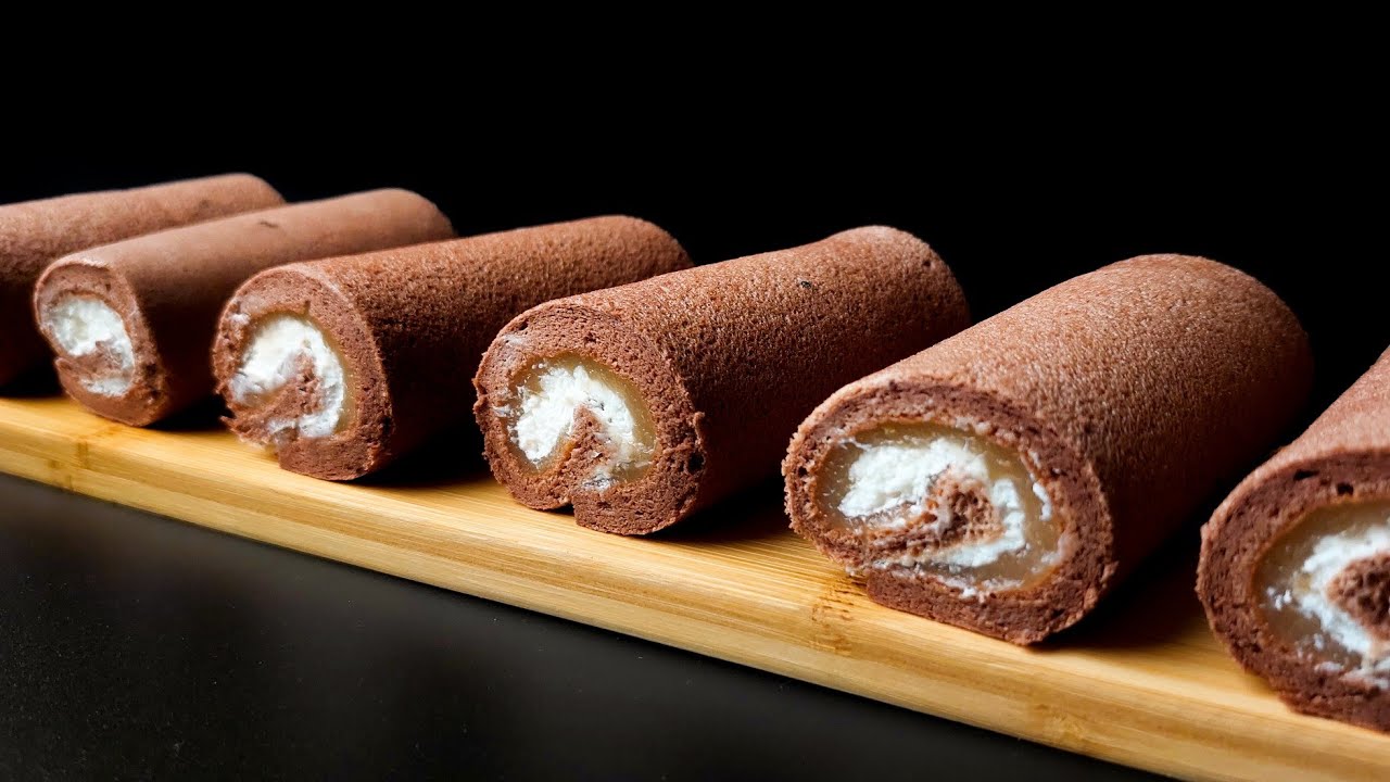 This amazing dessert will blow your mind! Chocolate mini roll cake ...