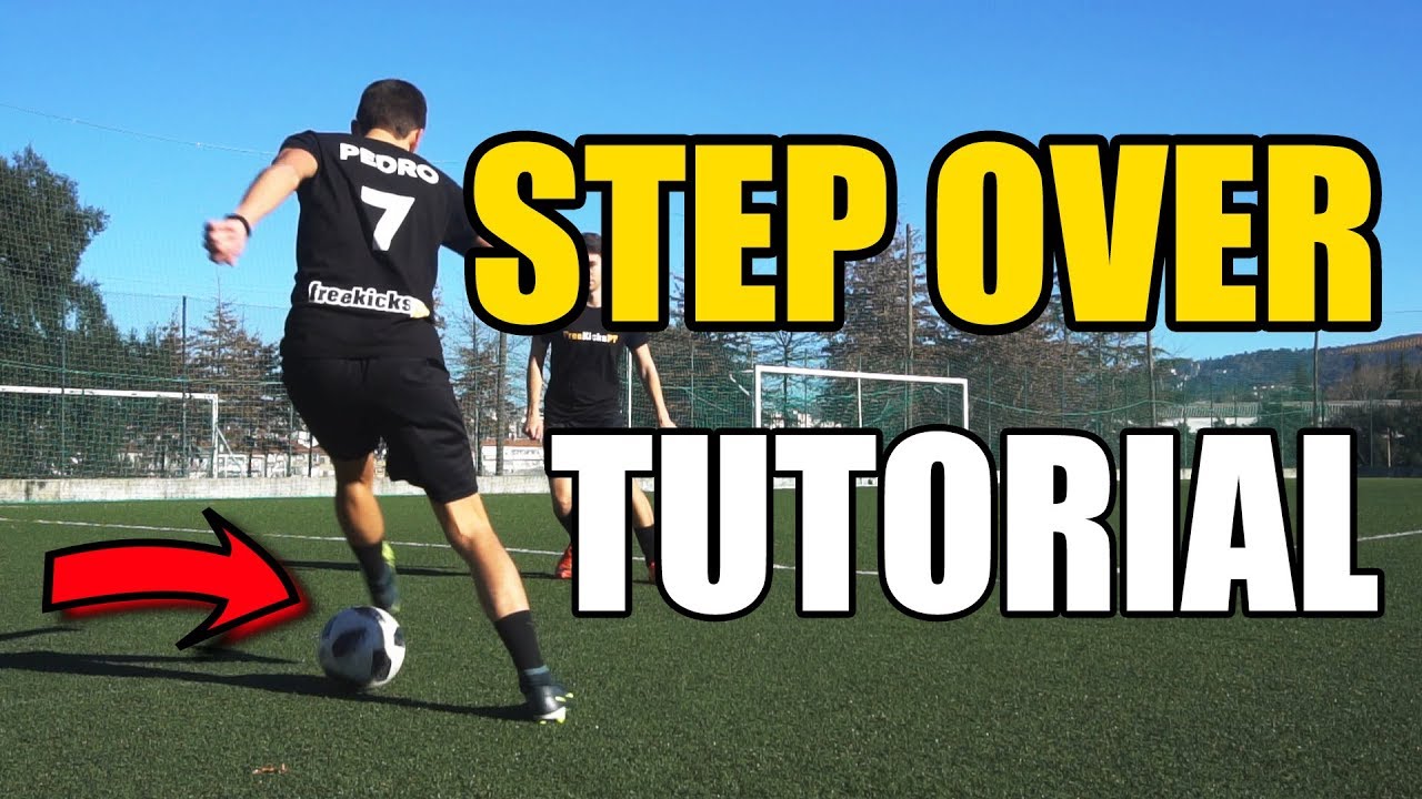 HOW TO DO THE STEPOVER (Como fazer o Stepover) - CR7 Football/Soccer ...