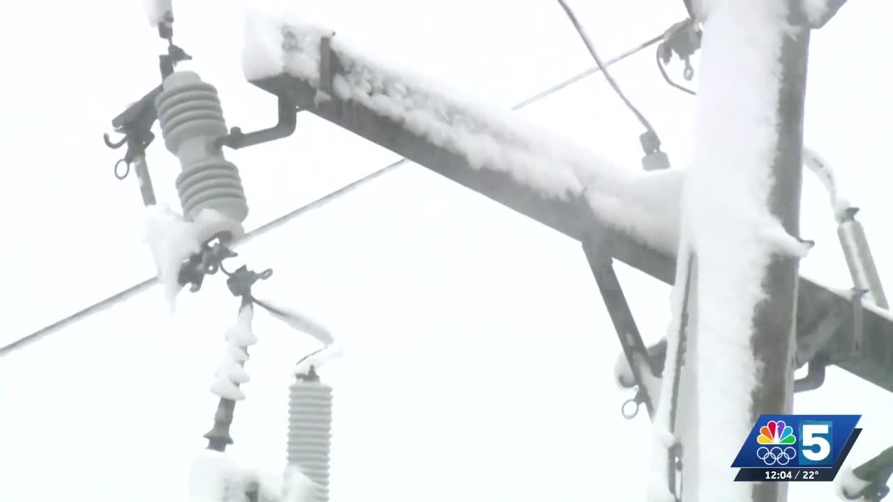 Electric companies prepare before a storm hits to help reduce Winter ...