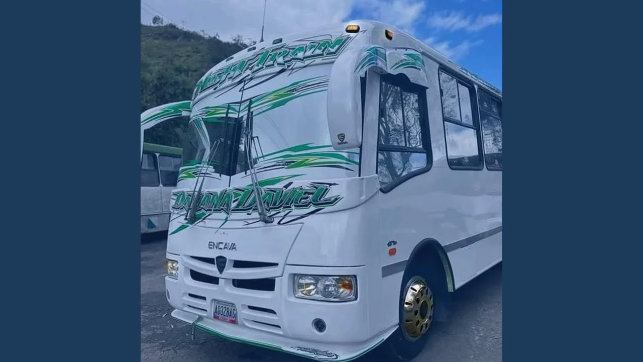 Encava en la Playa - YouTube