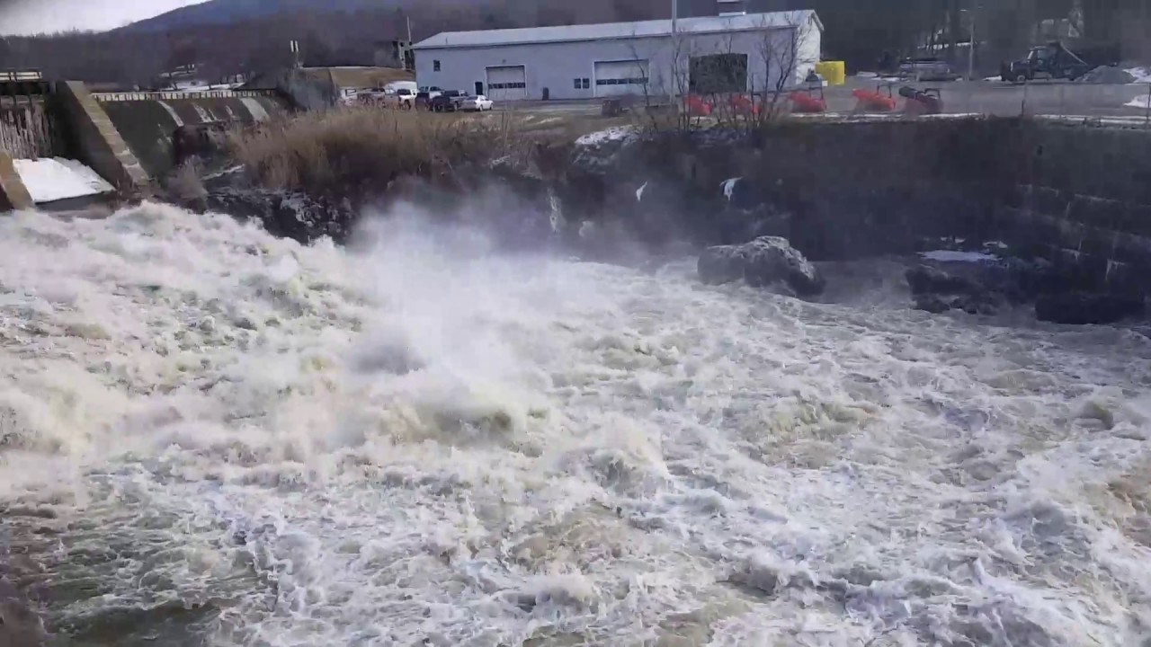 One of the dams in Vermont - YouTube