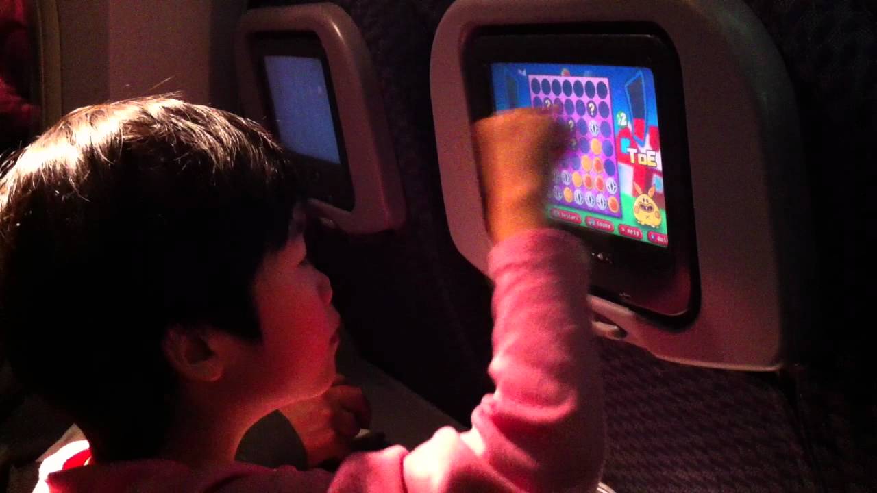 Playing Game on the 13 hours Flight - YouTube