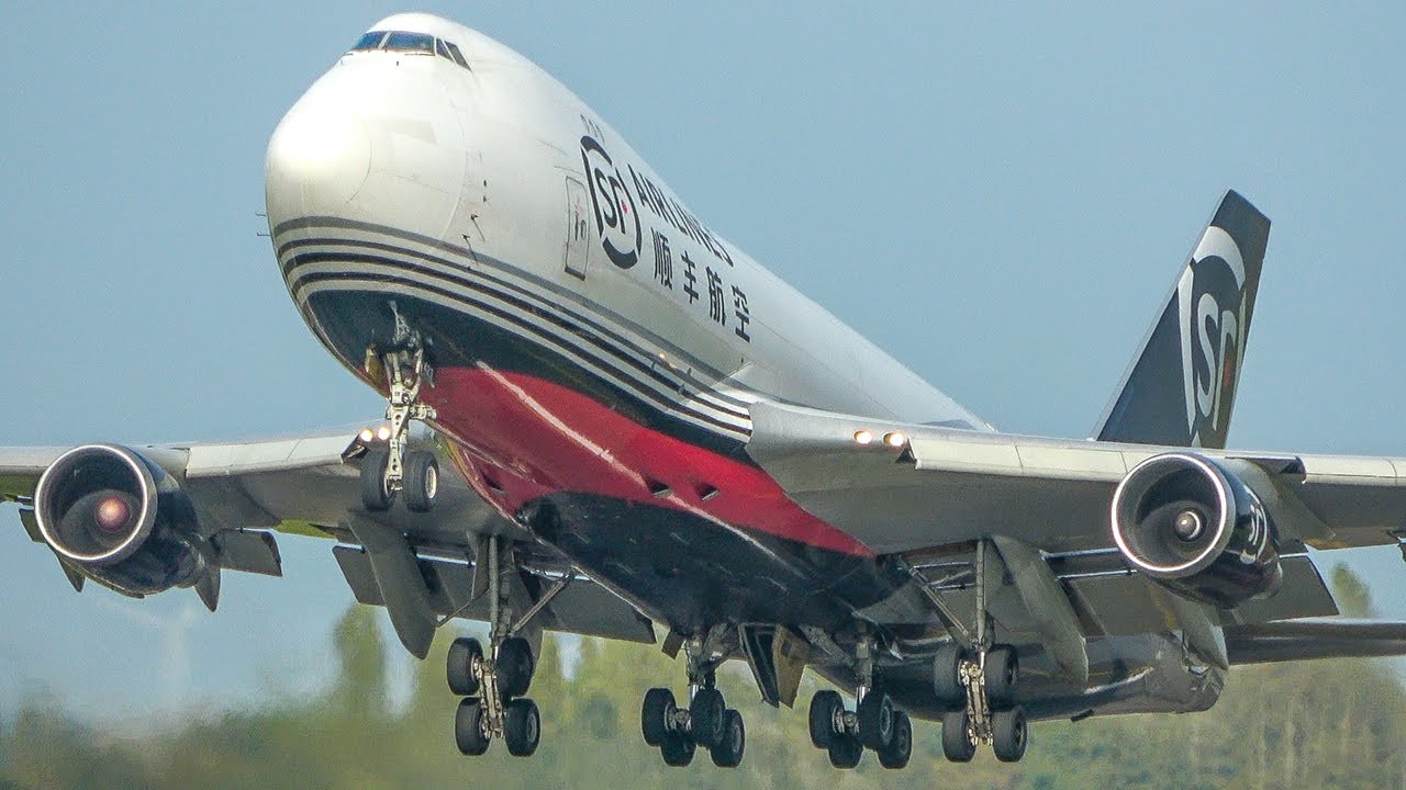 BOEING 747 with the BEST LOOKING PAINTWORK - B747 Landing + Departure ...