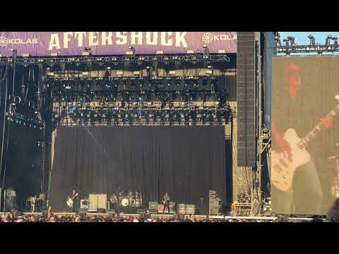 Stone Temple Pilots - "Interstate Love Song" - Live 10-06-2022 ...