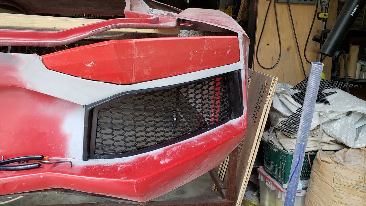 Aventador Replica Project - Part 29 Chassis Painted, Rear Grill work ...