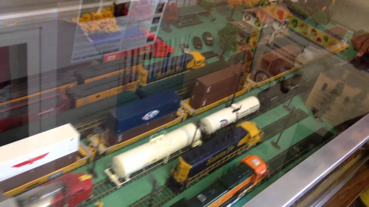 My Small HO Scale Trains Exhibit at Mountain House Library - YouTube
