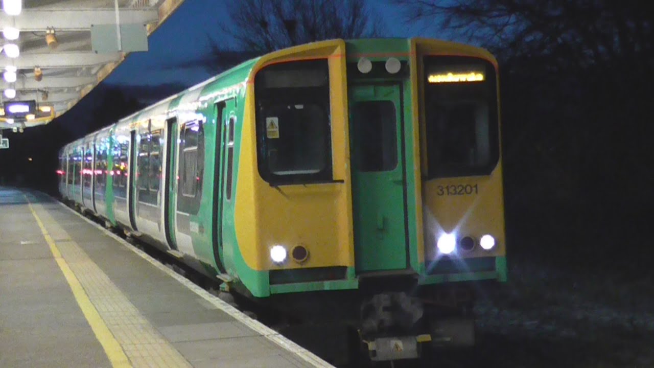 Southern Railway Class 313/2 - 313201 At Barnham On A Cold Saturday ...