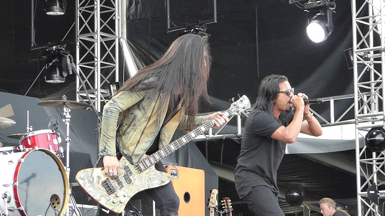 Pop Evil - Trenches LIVE River City Rockfest San Antonio 5/29/16 - YouTube