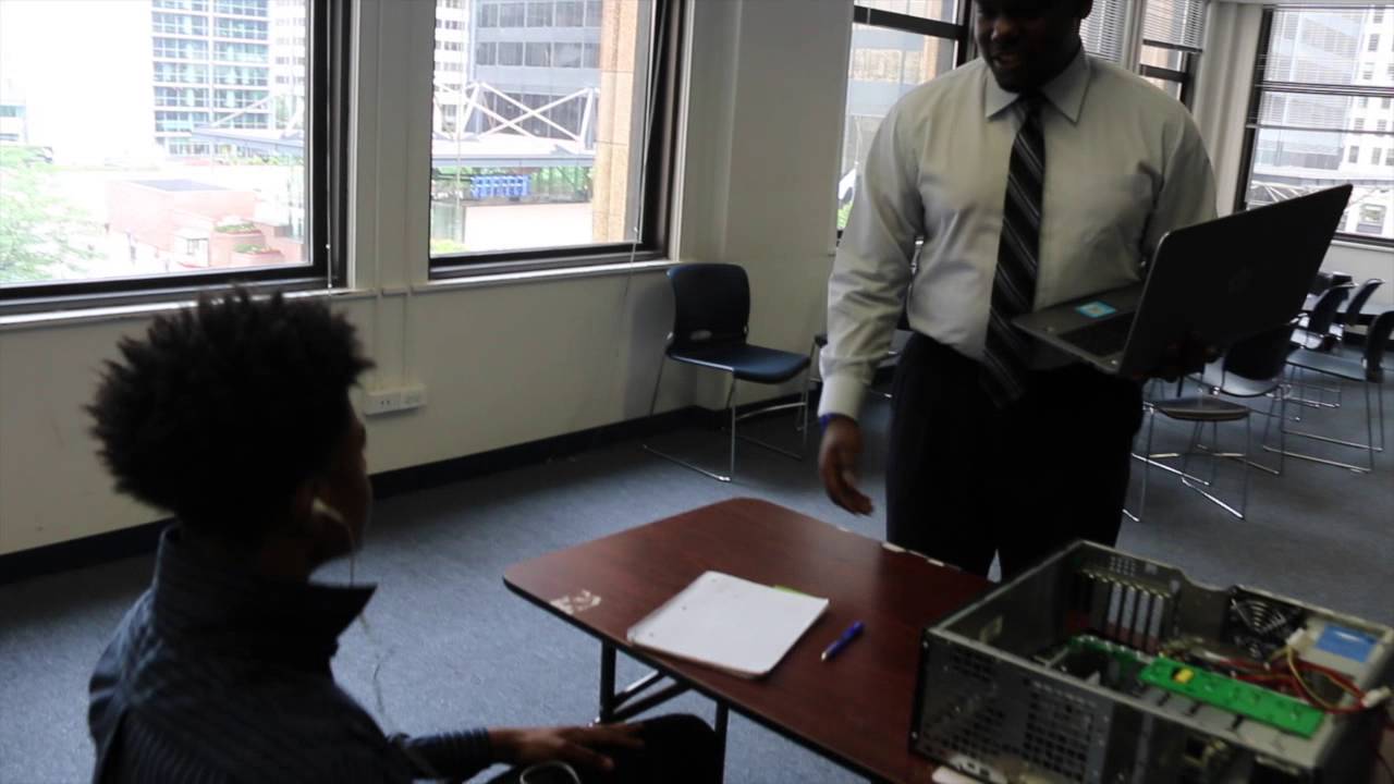 How to interact with customers properly - YouTube