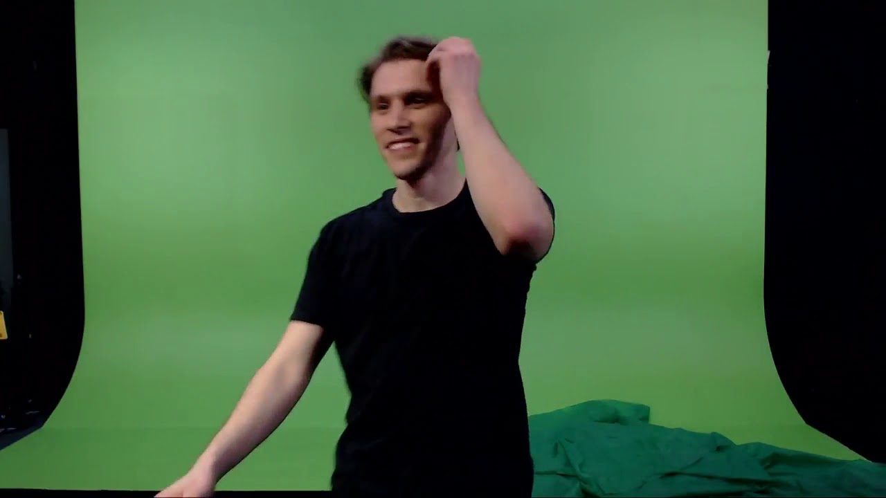 Jerma Green Screen Green blanket - YouTube