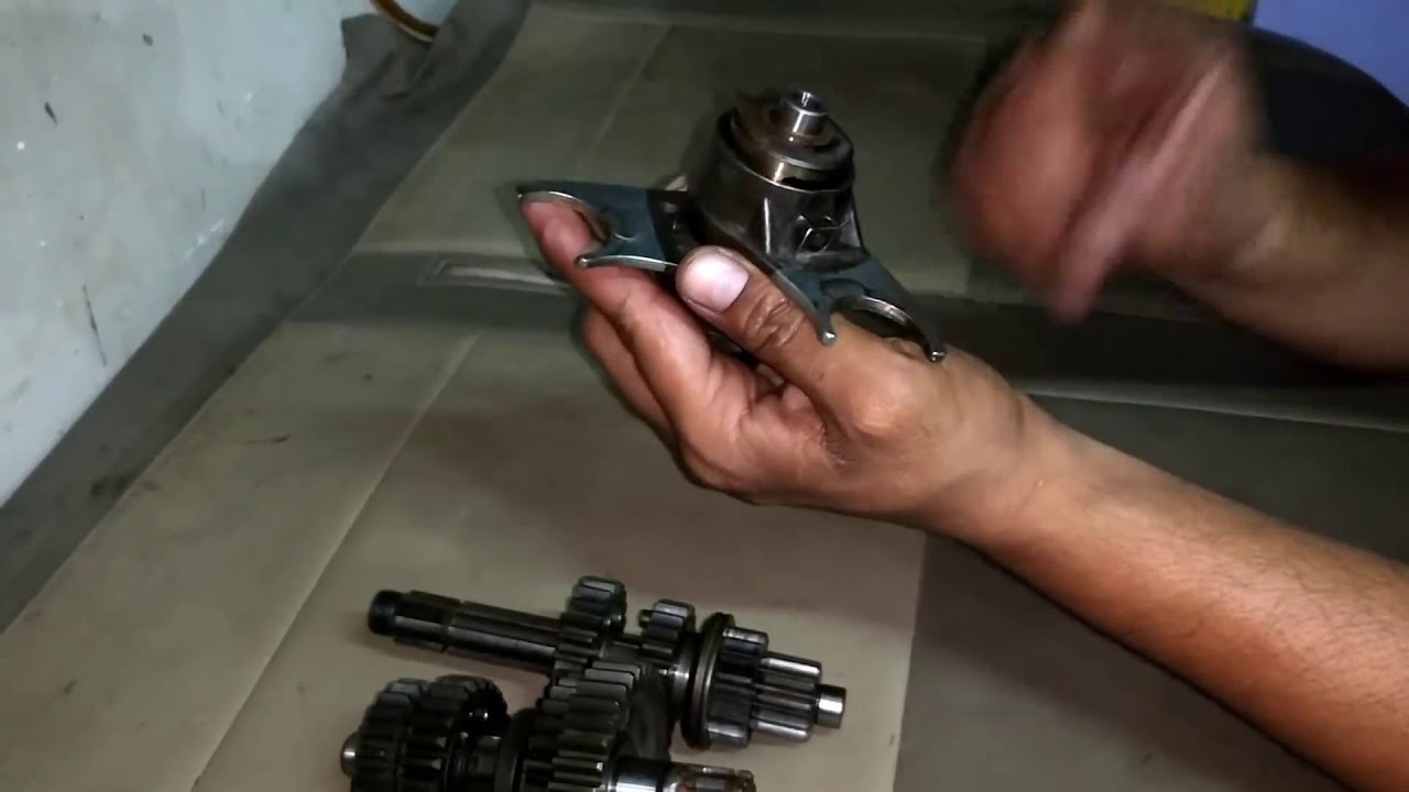 Gearbox Full Details of Hero splendor - YouTube