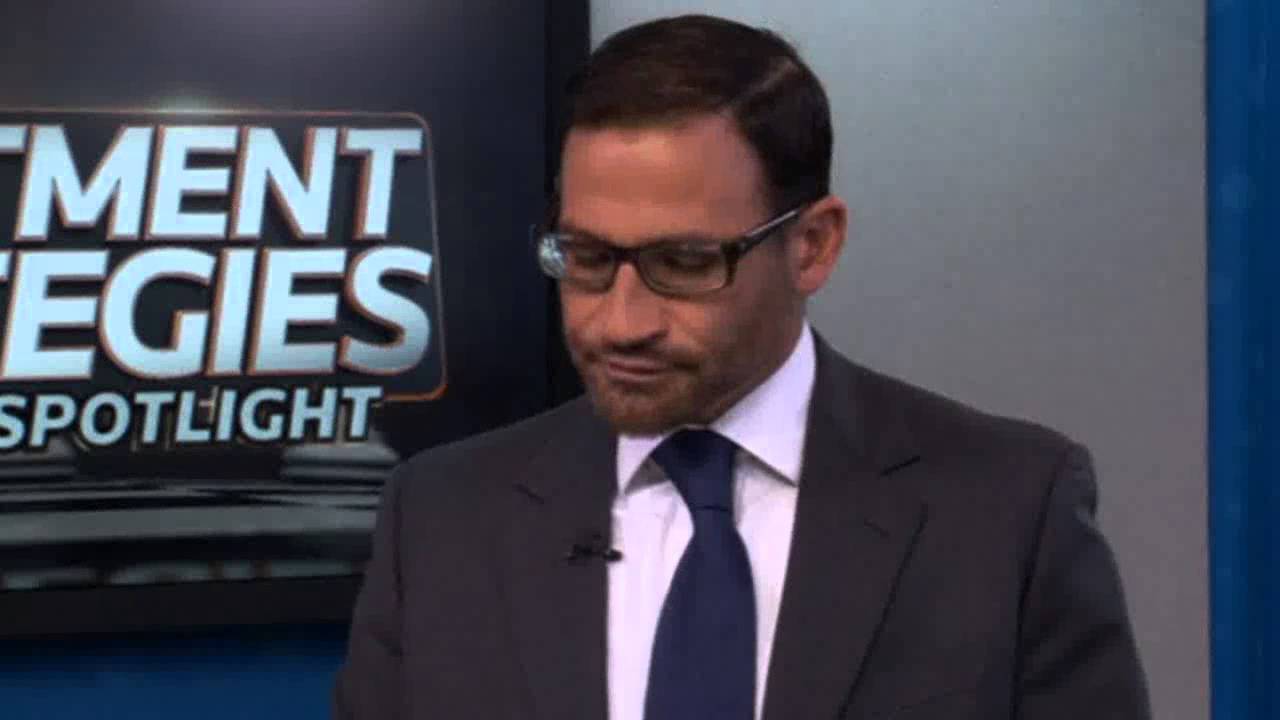 David Tawil, president of hedge fund Maglan Capital, looks for ...