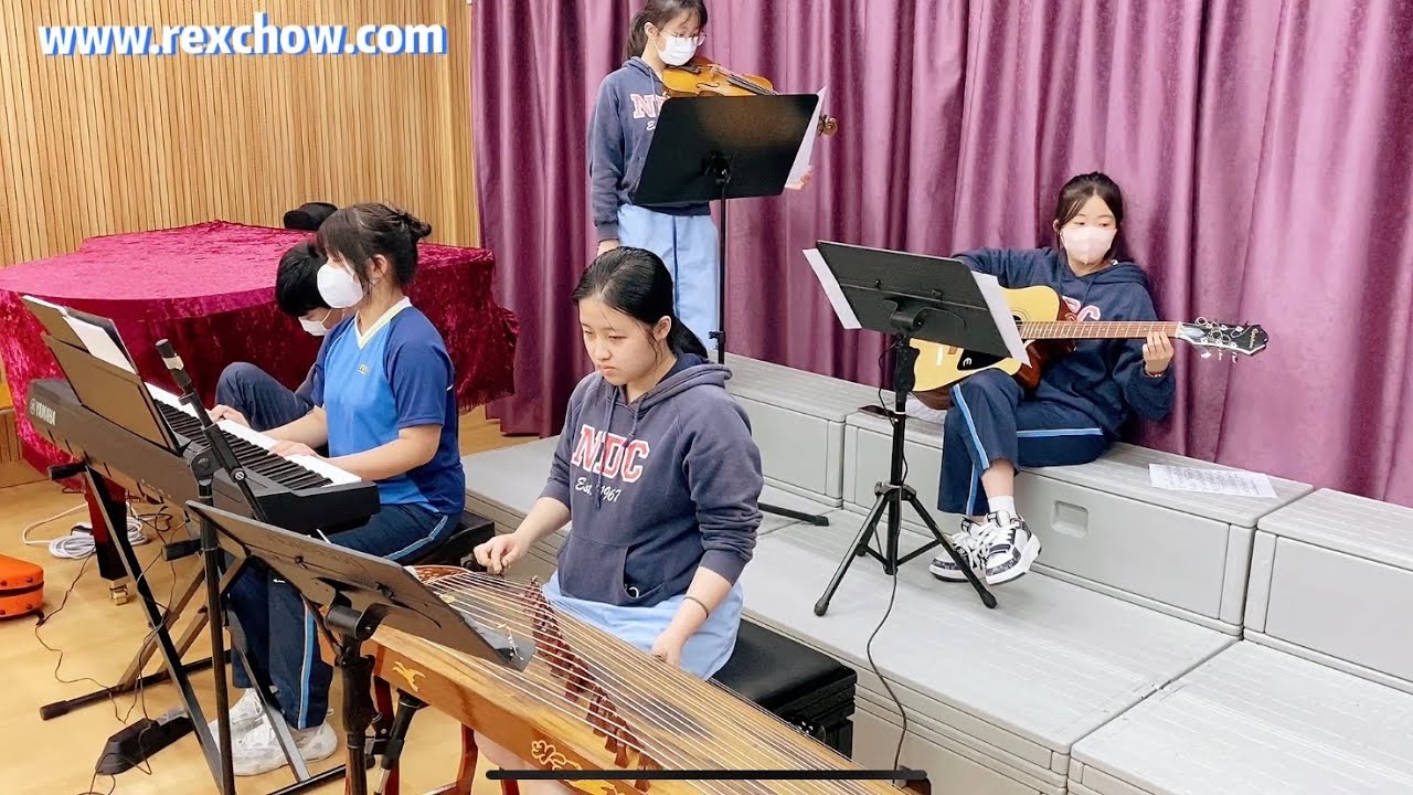 Rex Chow 學生 - 青花瓷 [中西樂合奏練習] 2023 November 香港 - YouTube