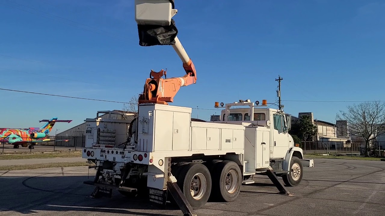 2001 ALTEC AA755L FREIGHTLINER FL80 Bucket Truck / Boom Lift Truck 55 ...