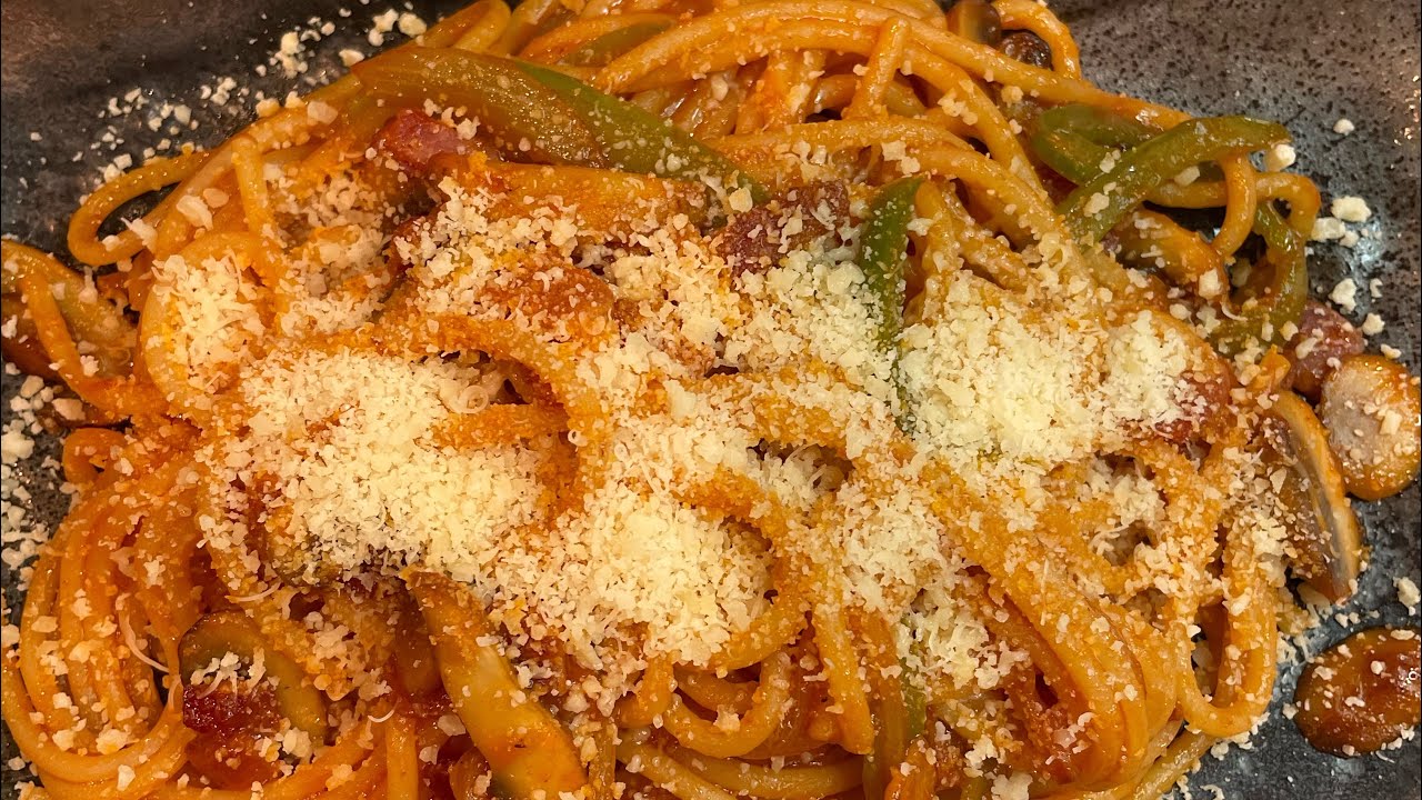 Napolitan Spaghetti Have you ever tried this Japanese-style spaghetti ...