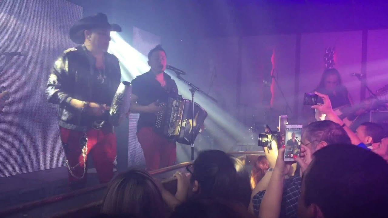 Siggno Live in Austin TX First Set - YouTube