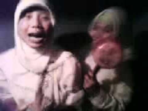 adegan seru-seruan di kamar mandi part 1