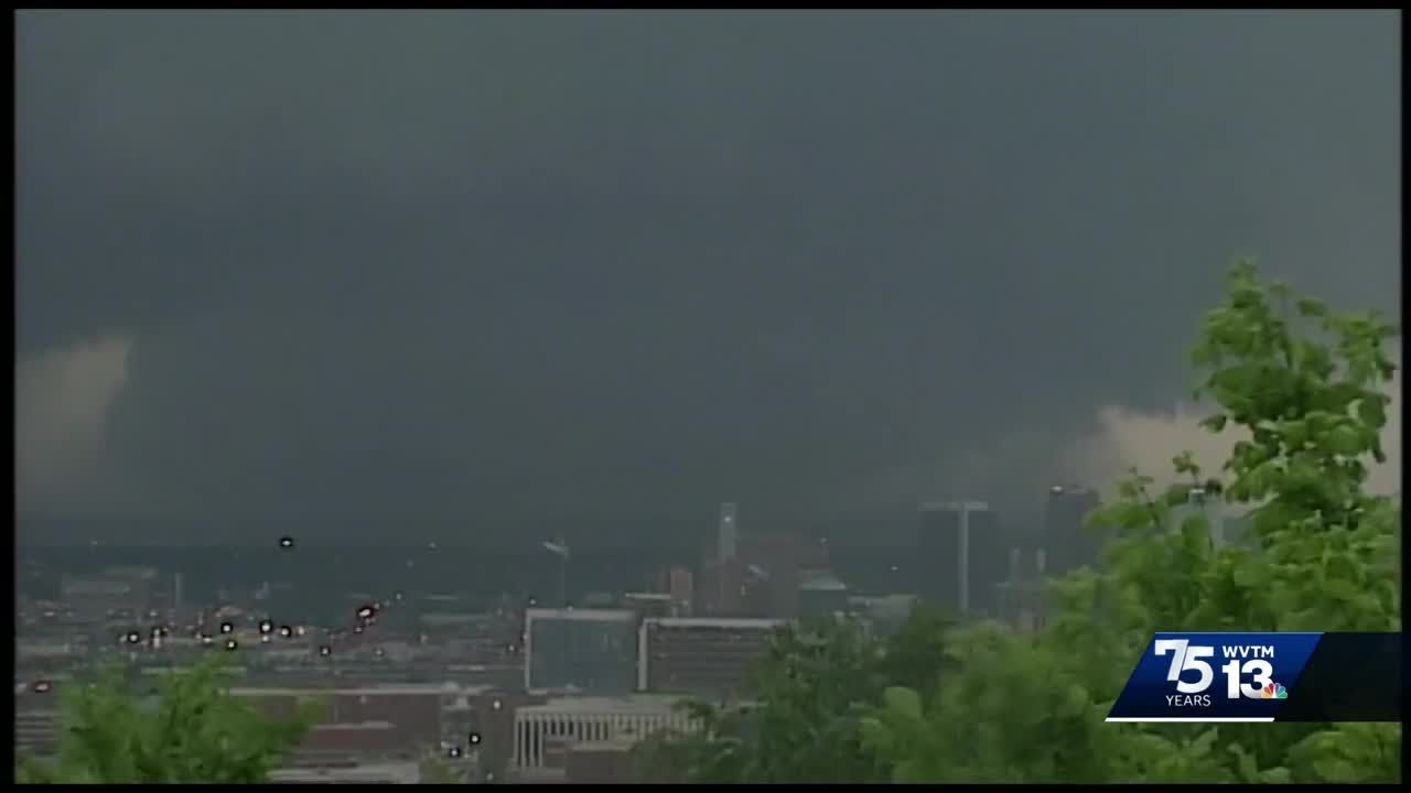 April 27, 2011 tornado survivor recalls that life-altering day - YouTube