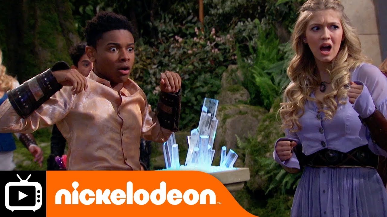 Knight Squad | The Party | Nickelodeon UK - YouTube