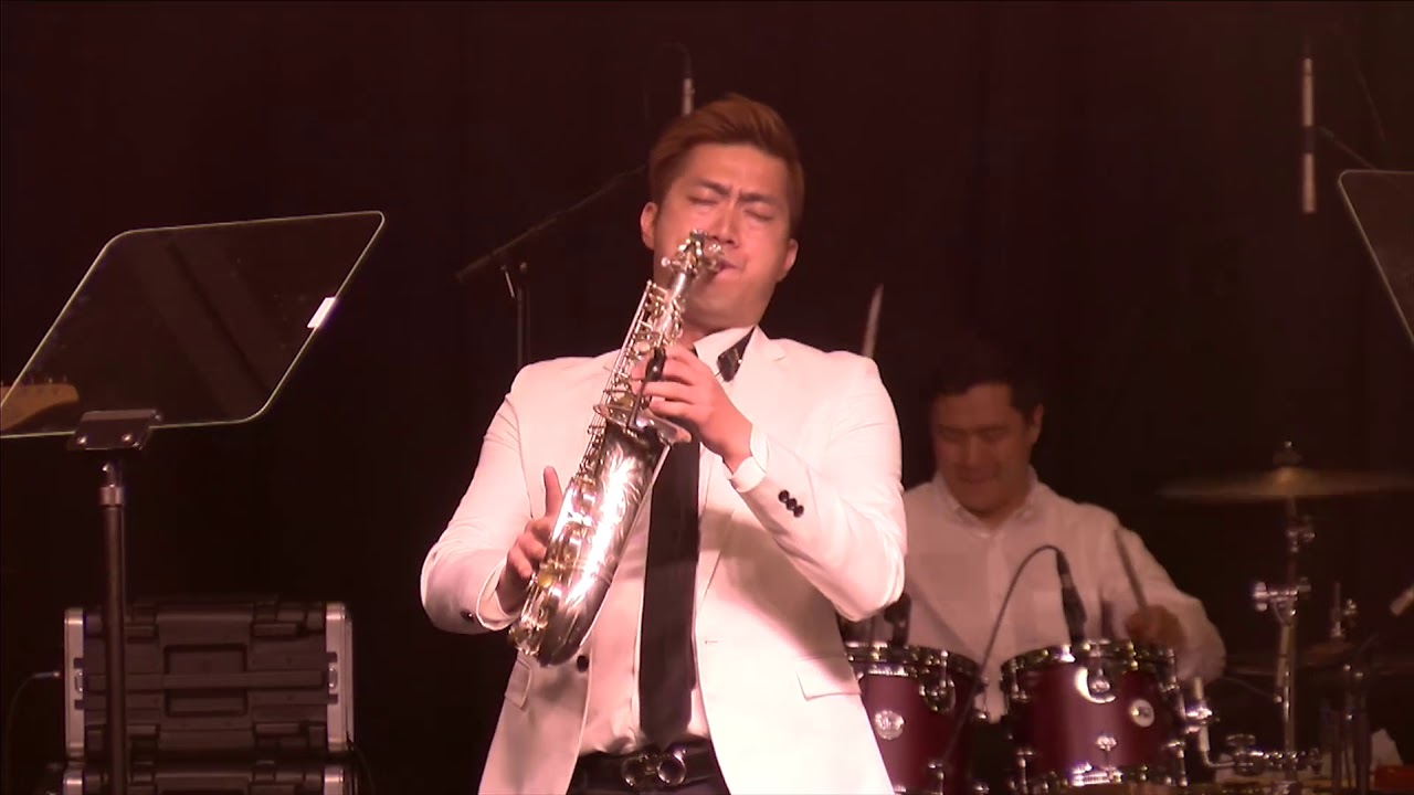 Still 주품에 - Saxophonist LuKas Insung Lee 루카스 이인성 - YouTube