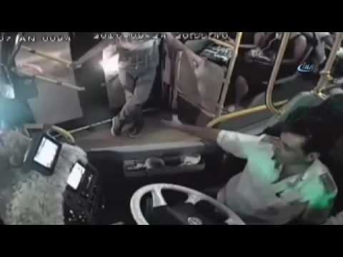 Halk Otobüsünde Rakı Parası Toplamak