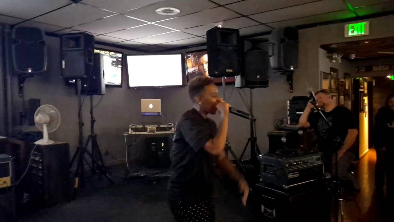 Swift Homicide's live broadcast - YouTube