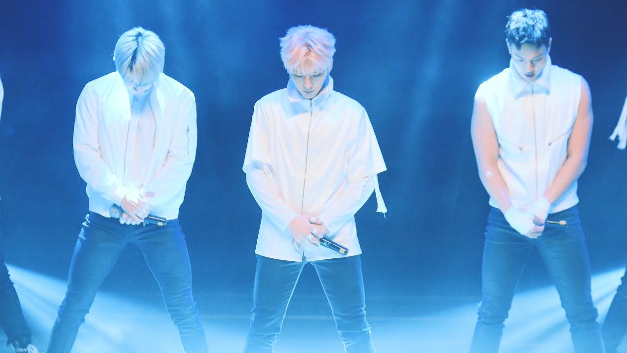 [4k Fancam/직캠] 161026 MONSTA X(몬스타엑스) _ Fighter @KT 청춘해 토크콘서트 - YouTube