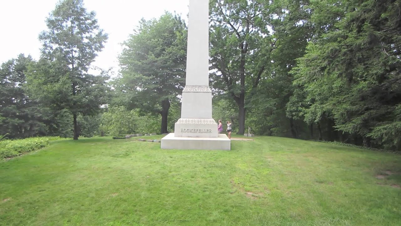 Rockefeller Grave - YouTube