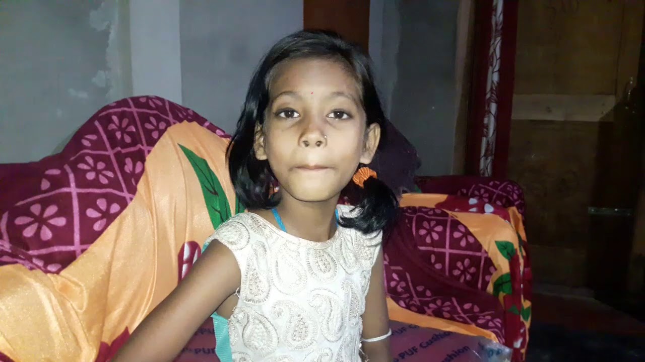 Little Girl Sing 3 song - YouTube