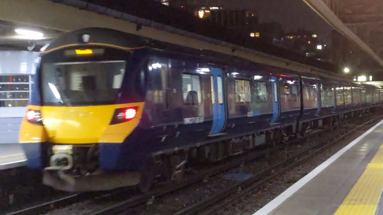 Class 707s at London Waterloo East - YouTube