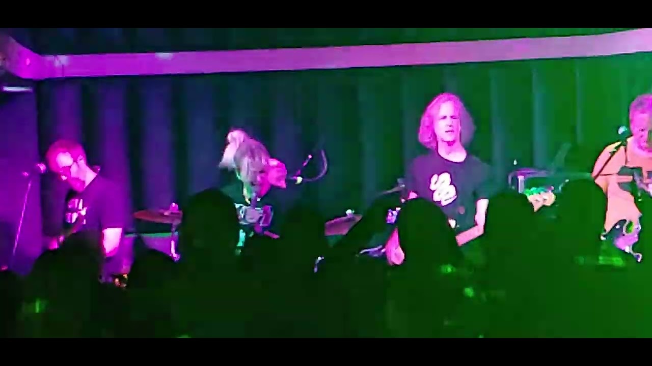letters to Cleo - want you to want me (sd soda bar) - YouTube