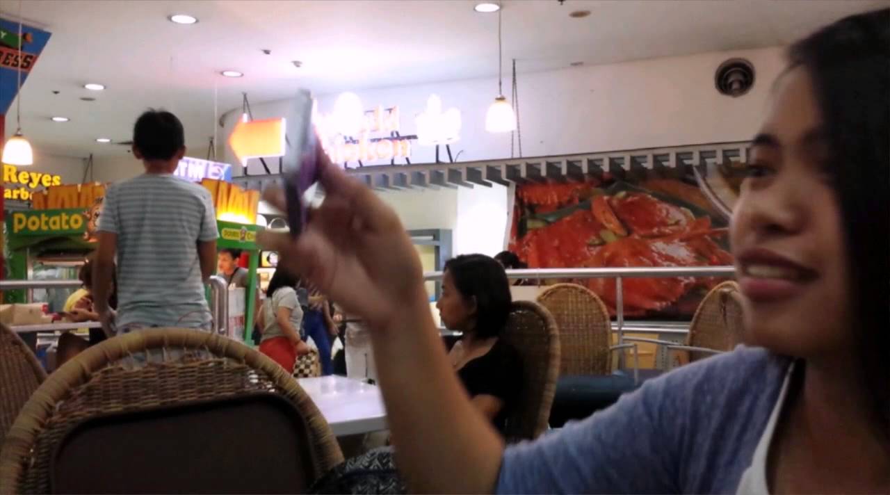 How to Eat Blizzard - YouTube