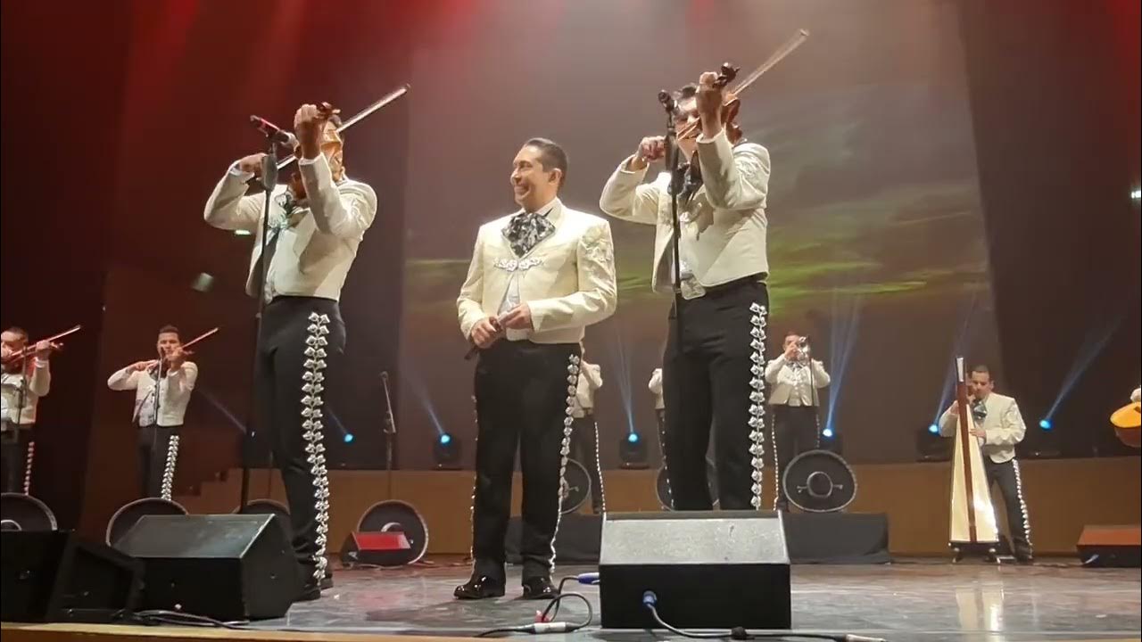 MARIACHI VARGAS DE TECALITLAN EL PASTOR - YouTube