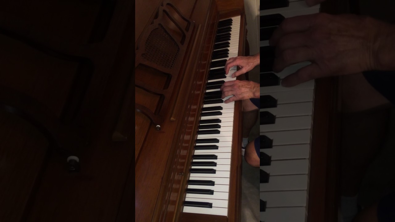 Cable Nelson Upright Spinet Piano, beauty and great sound, 899 - YouTube