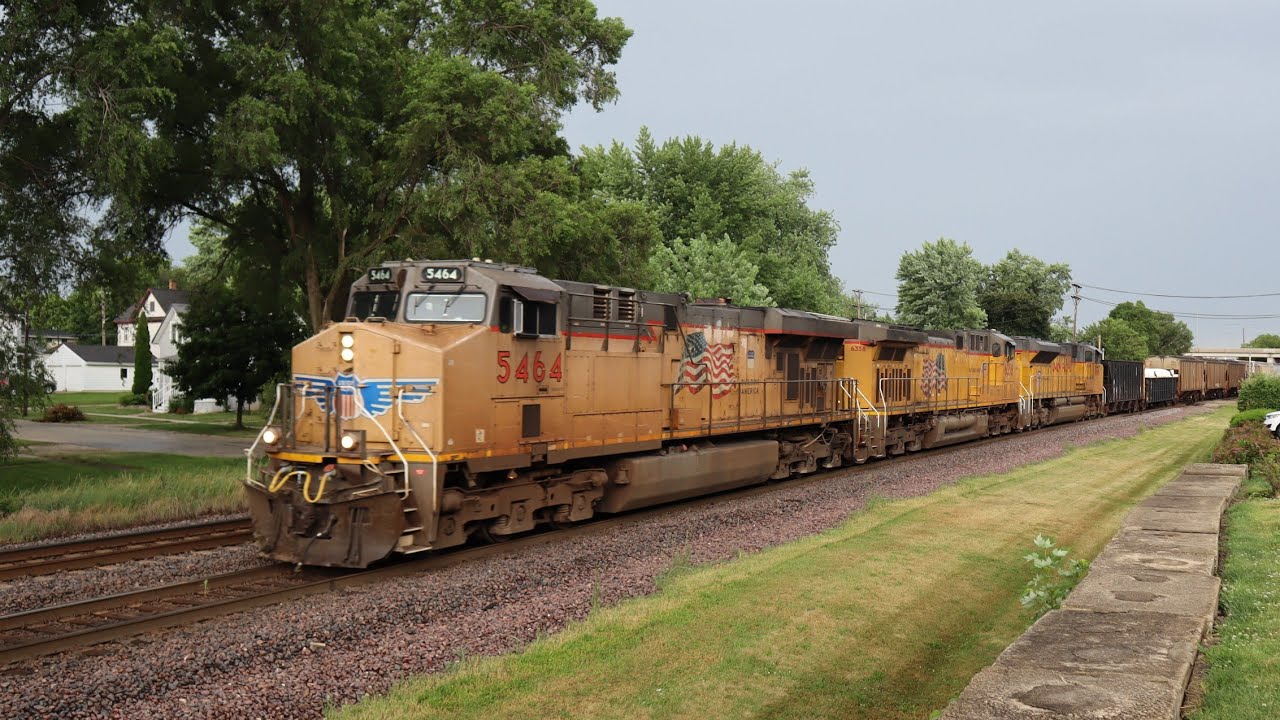 Rochelle Railroad Diamond 6/16/24 - YouTube