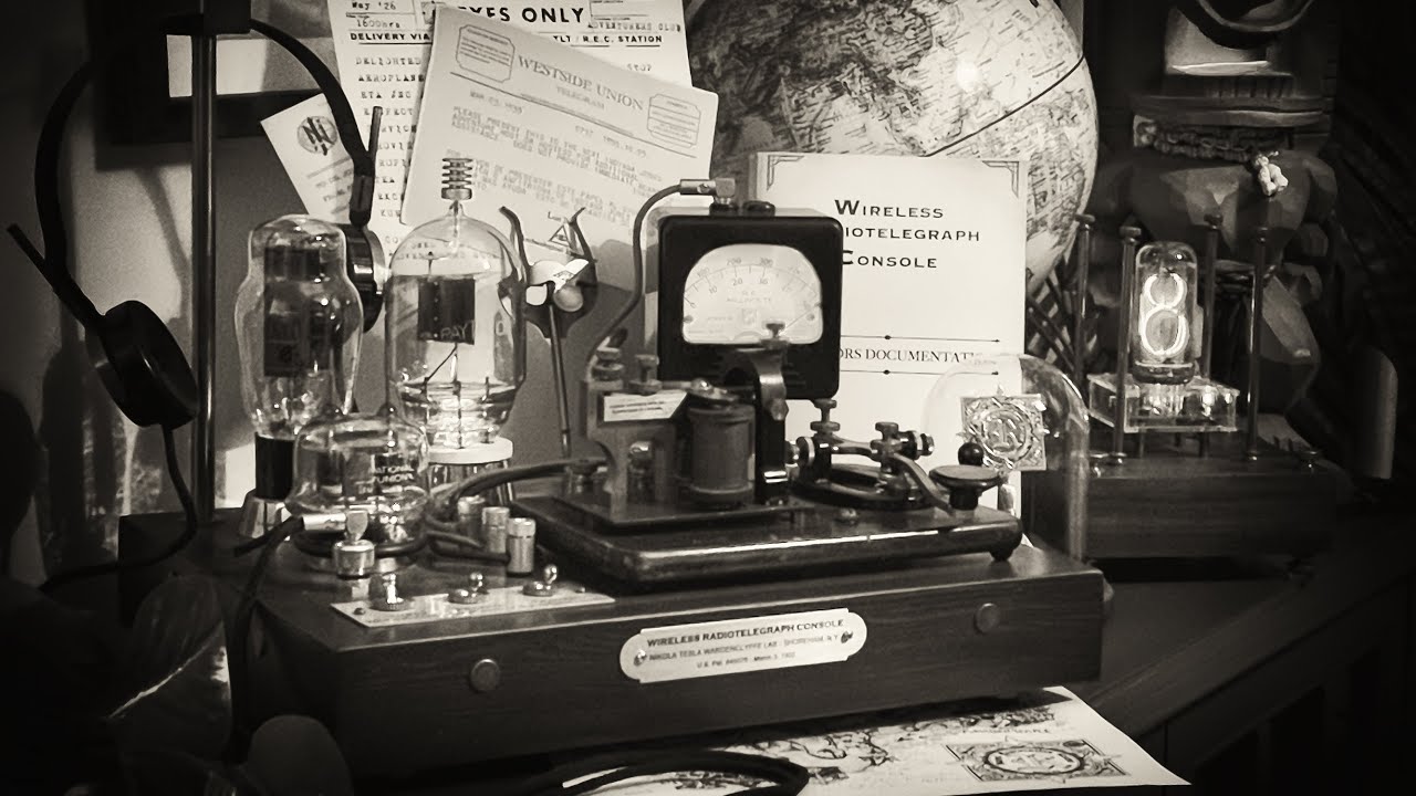 Royal Exploration Corps Radiotelegraphy Console - YouTube