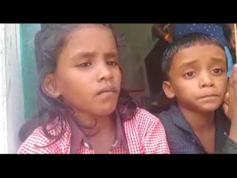 Mausami Singh speaks to family members of Gorakhpur BRD Medical College tragedy victims
