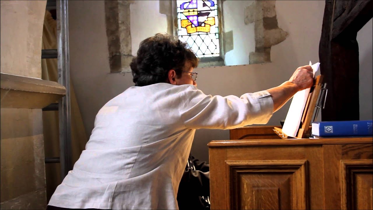 Graham Ireland plays Toccatina by Robert Jones - YouTube