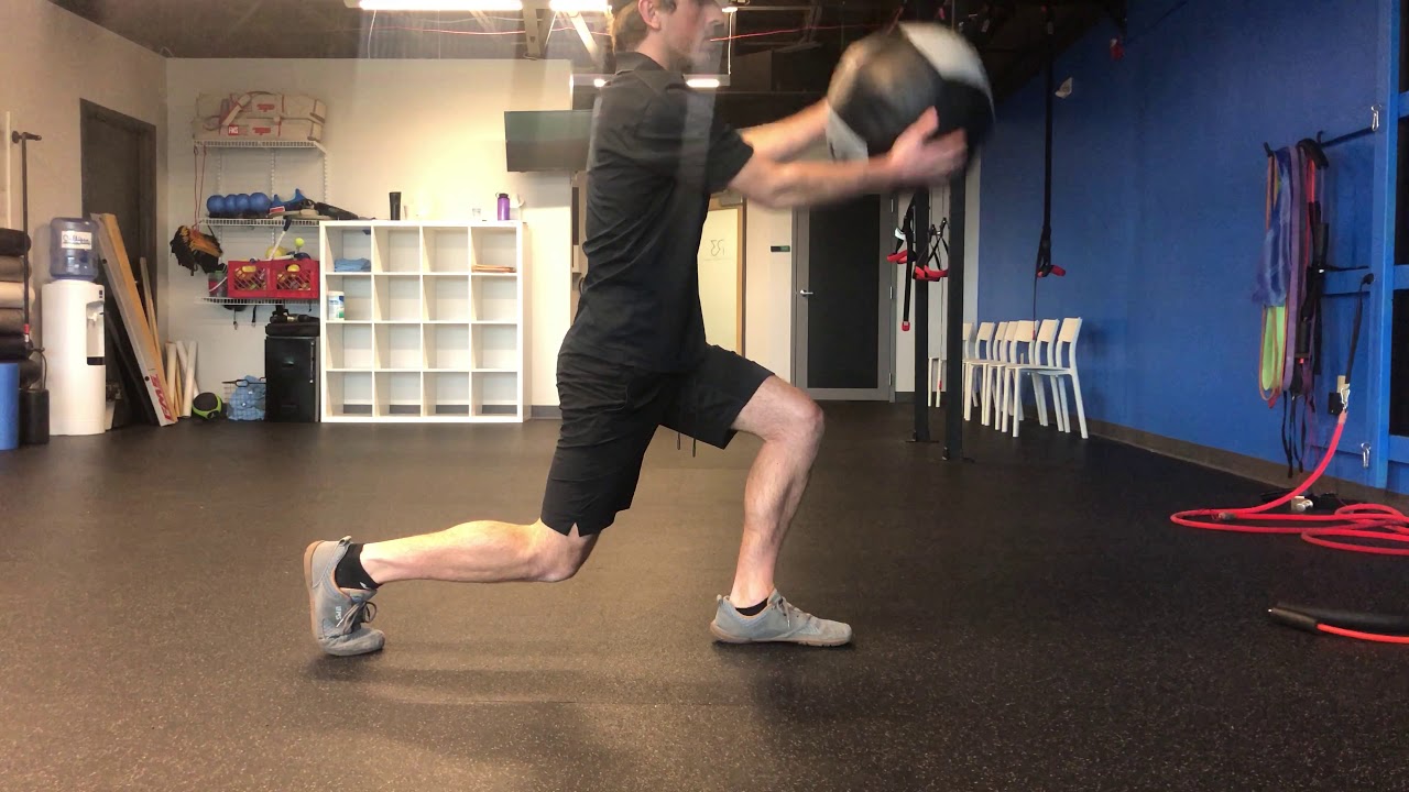 Split Squat with Med Ball Rotations - YouTube