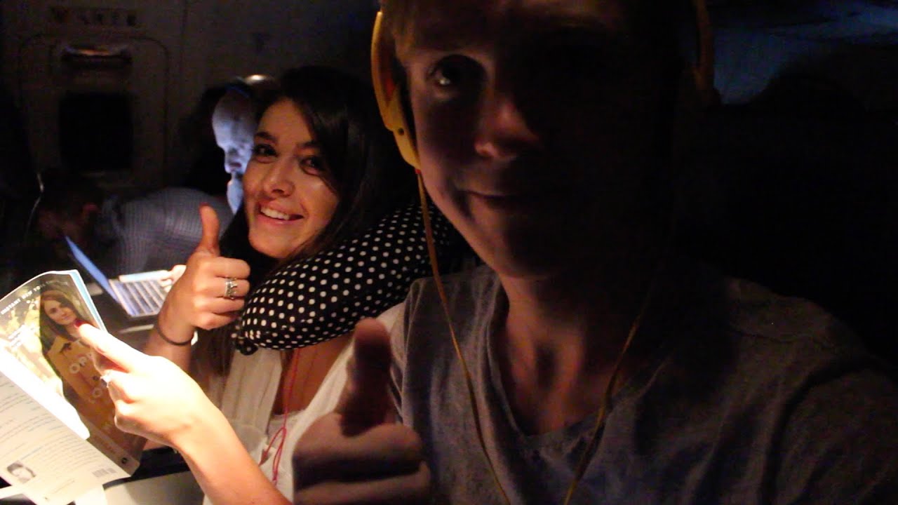 FLYING TO VIDCON WITH HELLOKATY || KENT HECKEL - YouTube